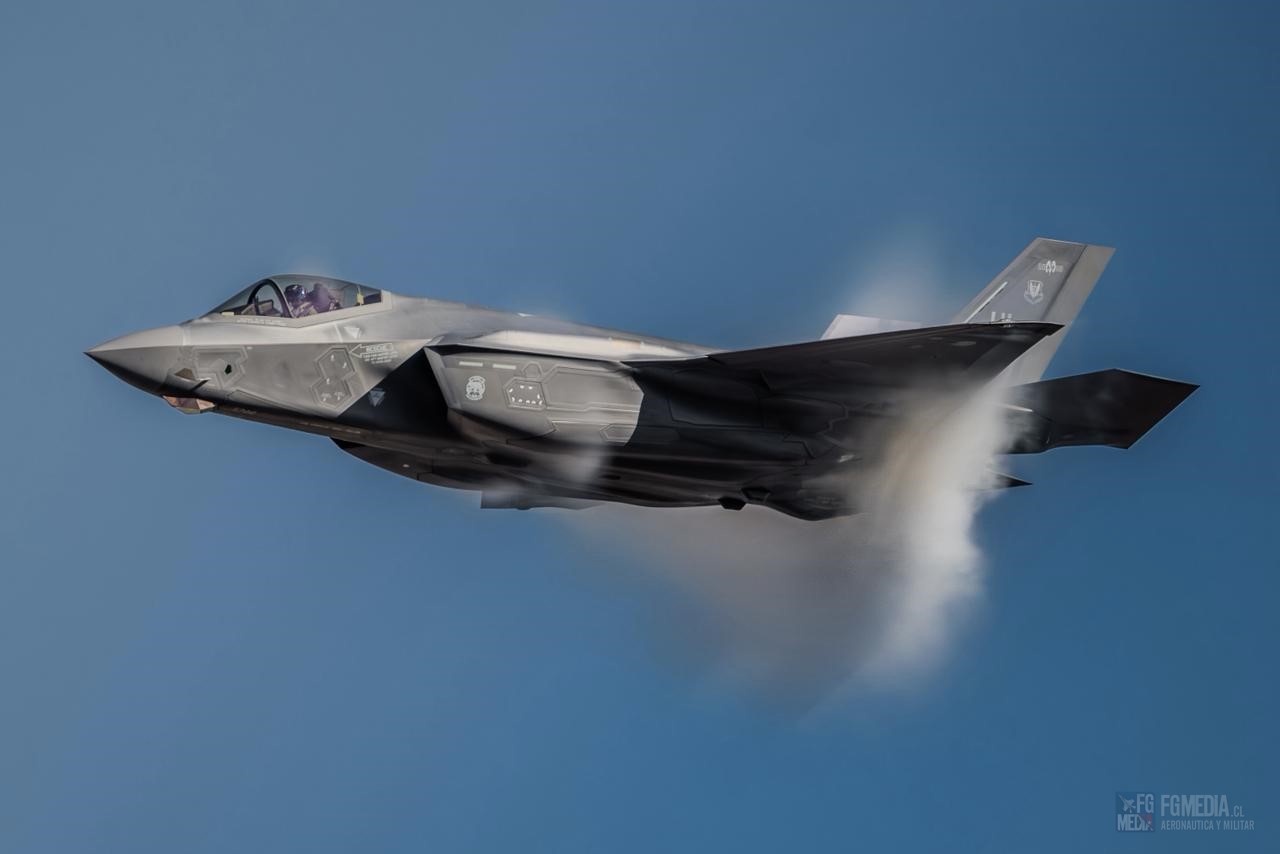 F-35A Demo Team de la USAF realiza vuelo de aprobación ante la DGAC ...